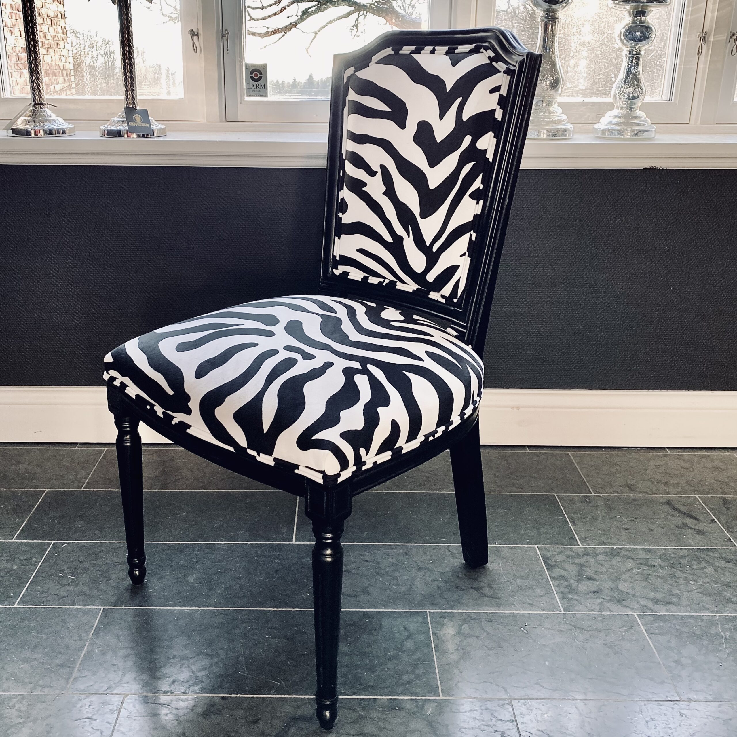 Fyra Stolar "Zebra" | Grevinnans Butik & Inredning